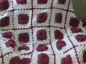 Many Roses Afghan to Crochet Free Patterns and Ideas | Free Crochet ...